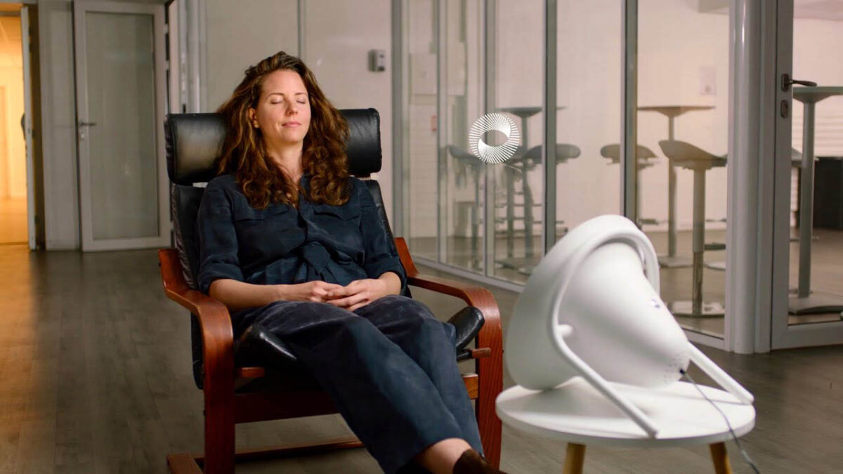 Le pouvoir des lampes hypnagogiques en séance d'hypnothérapie - Lucas ...